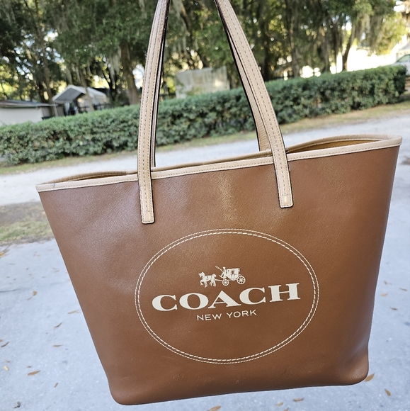 Coach | Bags | Coach Retro Horse Carriage Xl Tote Purse | Poshmark